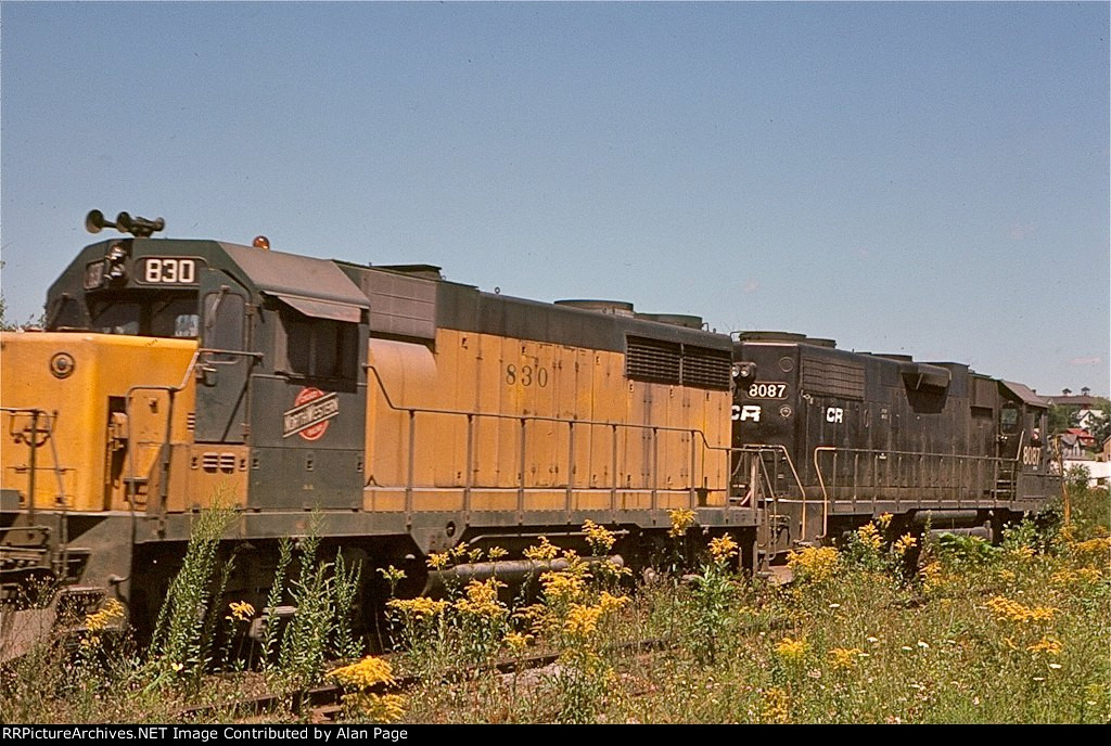 CR GP38-2 8087 and CNW GP35 830